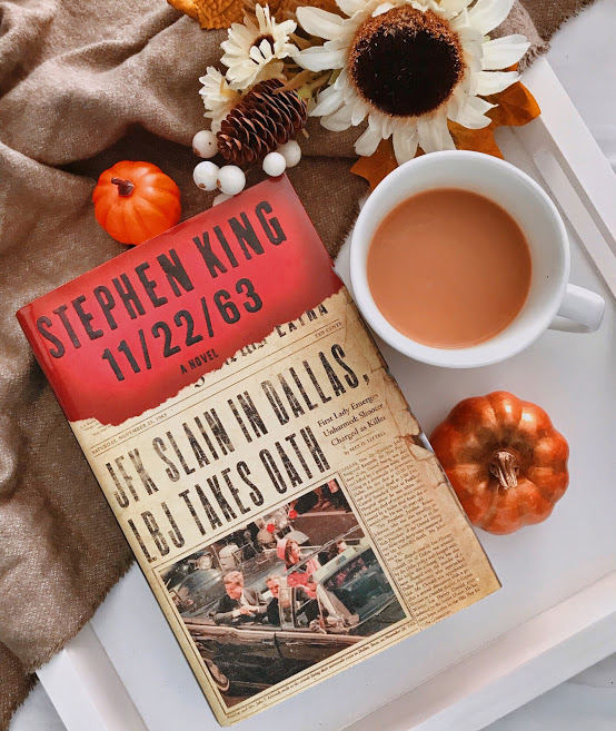 Book Review: 11/22/63 by Stephen King – Hooked to Books