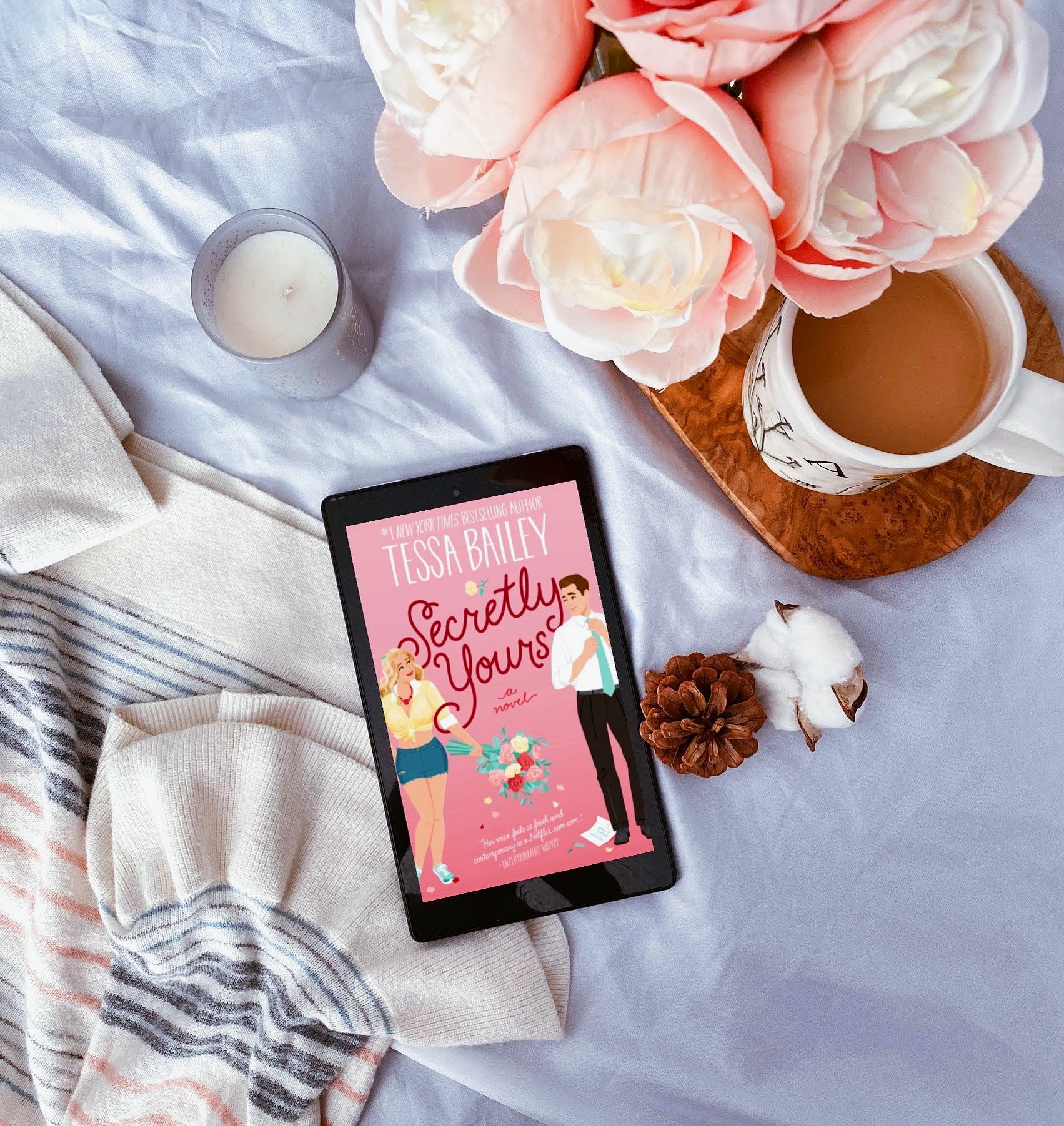 Book Review: Secretly Yours by Tessa Bailey – Hooked to Books